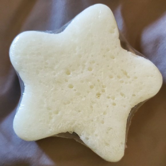 Spongelle | Bath | Nib Spongelle Beauty Sponge | Poshmark